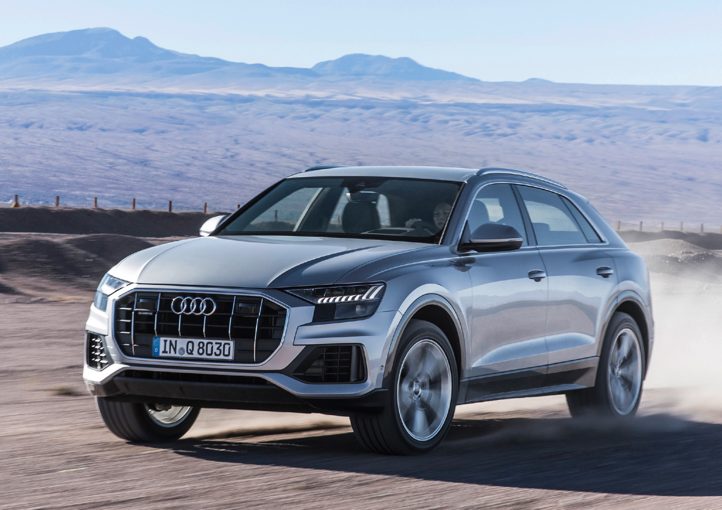 Autozine - Nieuws: Audi geeft specificaties Q8 vrij
